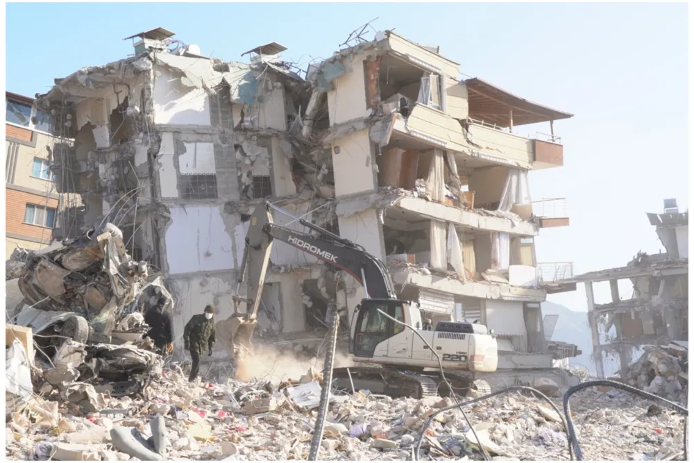 6 Şubat Depremi'ni Konu Alan "Death Without Mercy" Belgeseli ...